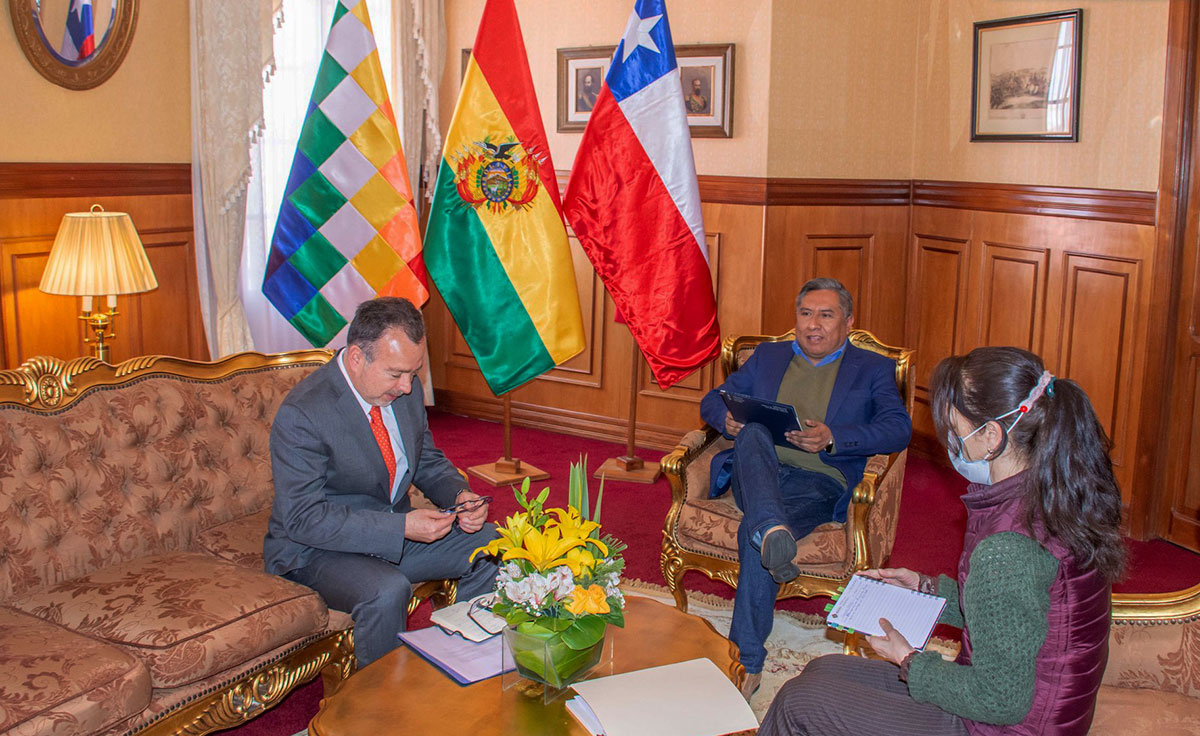 T Informas Bolivia | Canciller de Bolivia se reúne con el cónsul de ...